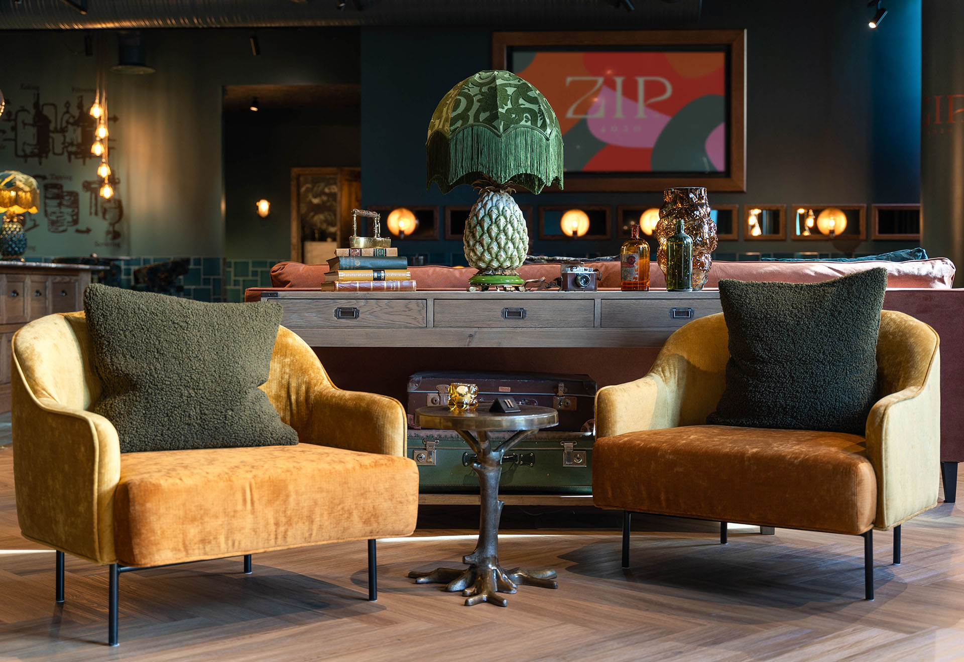 ZIP 4020 – Monkey Studio